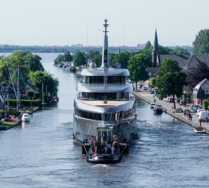 Yacht OBSIDIAN, Feadship | CHARTERWORLD Luxury Superyacht Charters